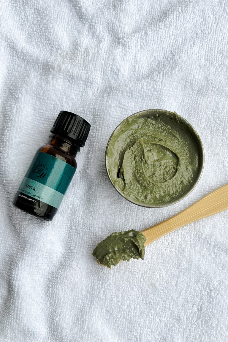 Natural Antibacterial Toothpaste With Bentonite Clay – Quick and Simple ...